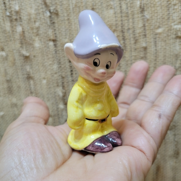 Disney | Art | Disney Snow White Dopey Dwarf Figurine Porcelain Vintage ...